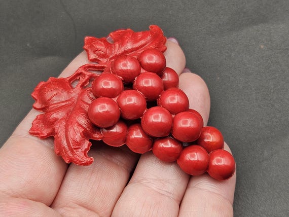 Antique 1930s Red Celluloid Grapes Brooch - Gem