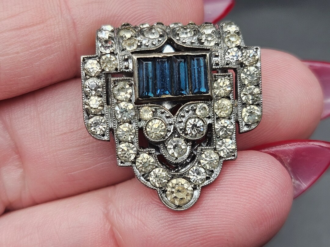 Antique Art Deco 1930s Clear & Blue Baguette Stones Paste Dress Clip ...