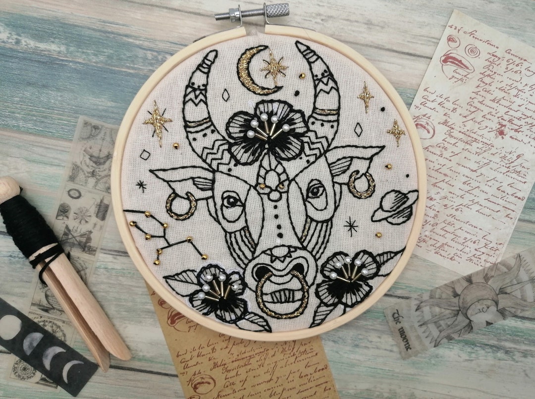 Heidi Hummingbird PDF PATTERN Taurus Starsign Zodiac Celestial - Etsy