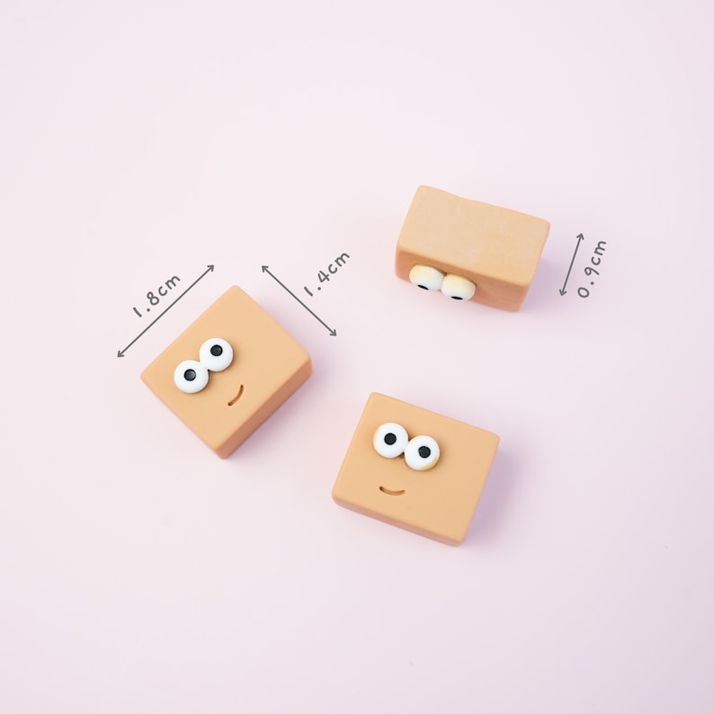 Cute Smiley Face Brooch | Smirk Face Pin | Nostalgia Pin | Whimsical ...