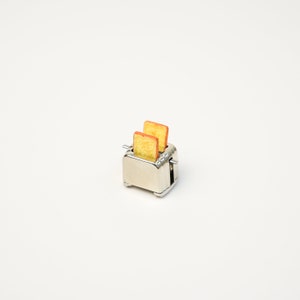 Slice Toaster Fridge Magnet | 3D Toaster Magnets | Tiny Bread Toaster ...