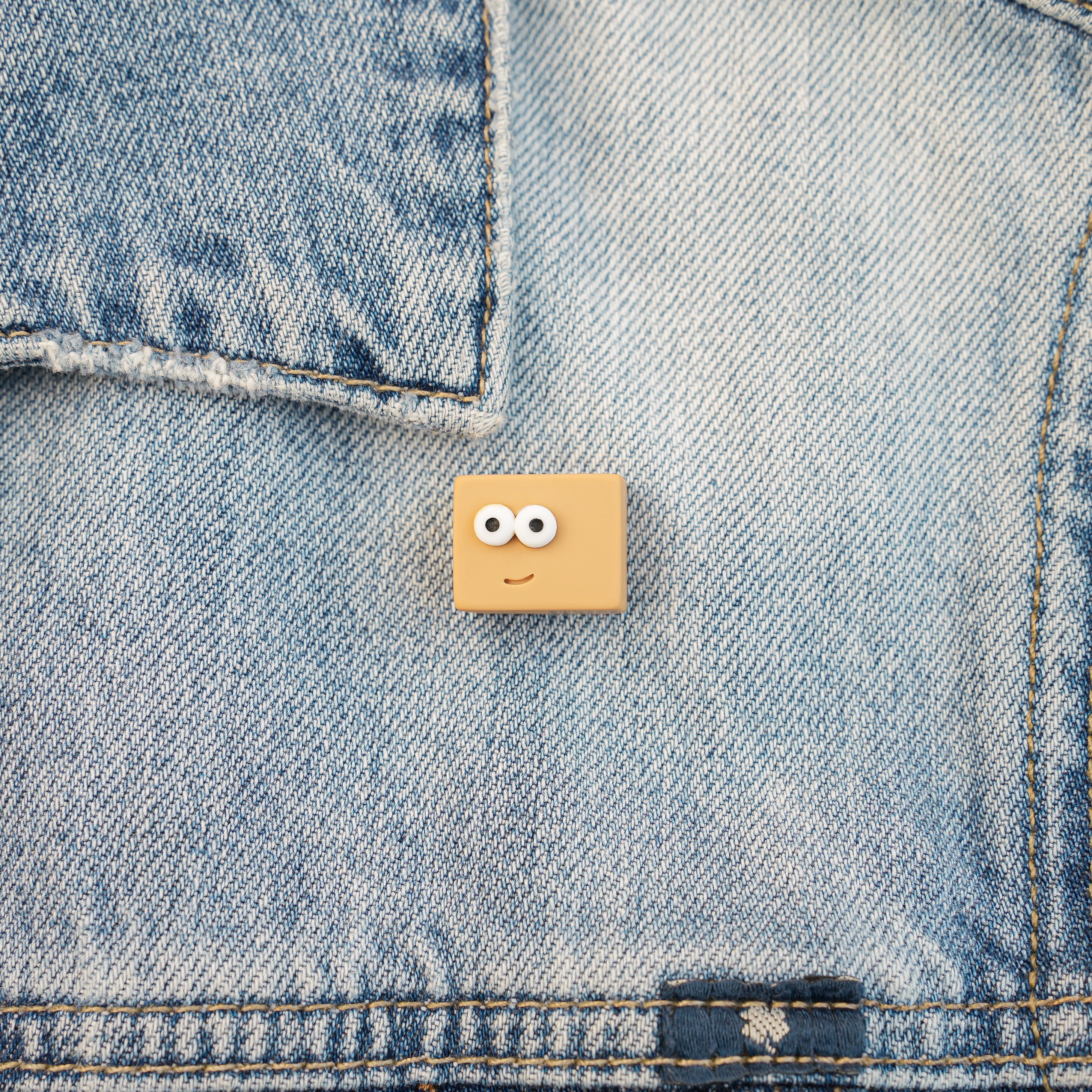 Cute Smiley Face Brooch | Smirk Face Pin | Nostalgia Pin | Whimsical ...