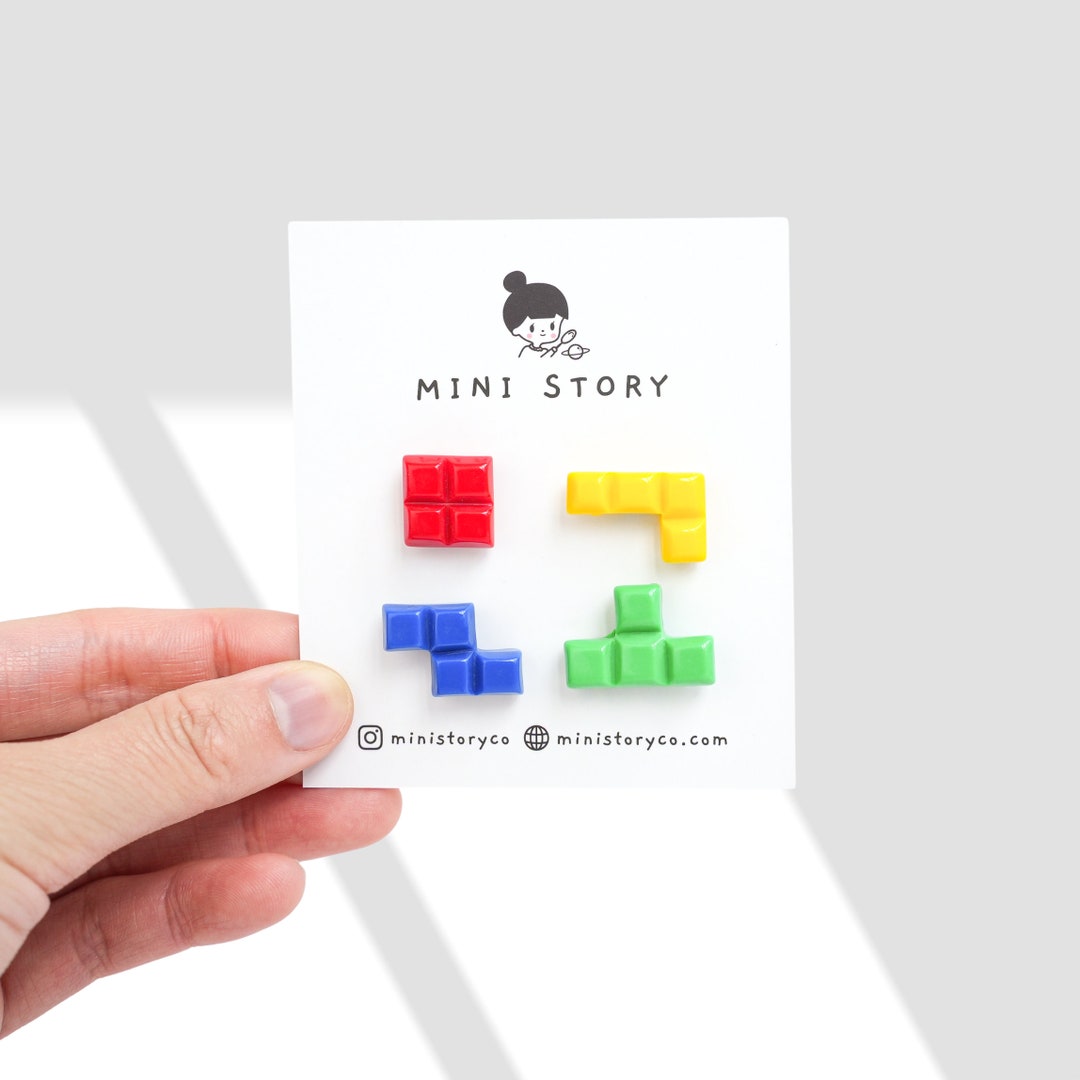 Retro Gaming Pin | Colourful Puzzle Brooch | 80s 90s Accessories ...