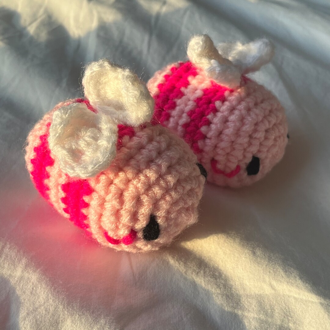 1 Valentines Bee Cat Toy Interactive Catnip Toy for Cats Valentines Day ...