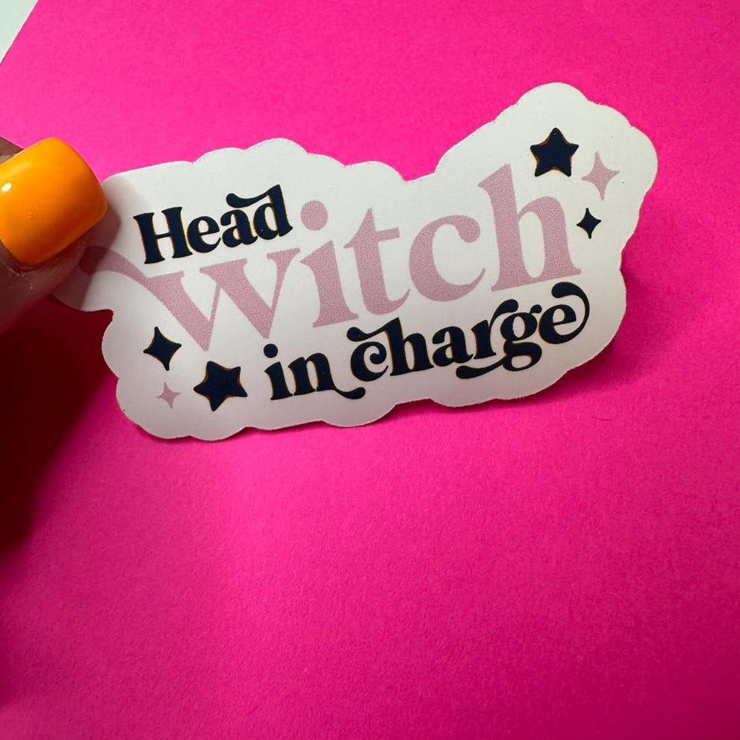 Head Witch in Charge Witch Craft Funny Pun Halloween - Ghostly Pumpkin ...