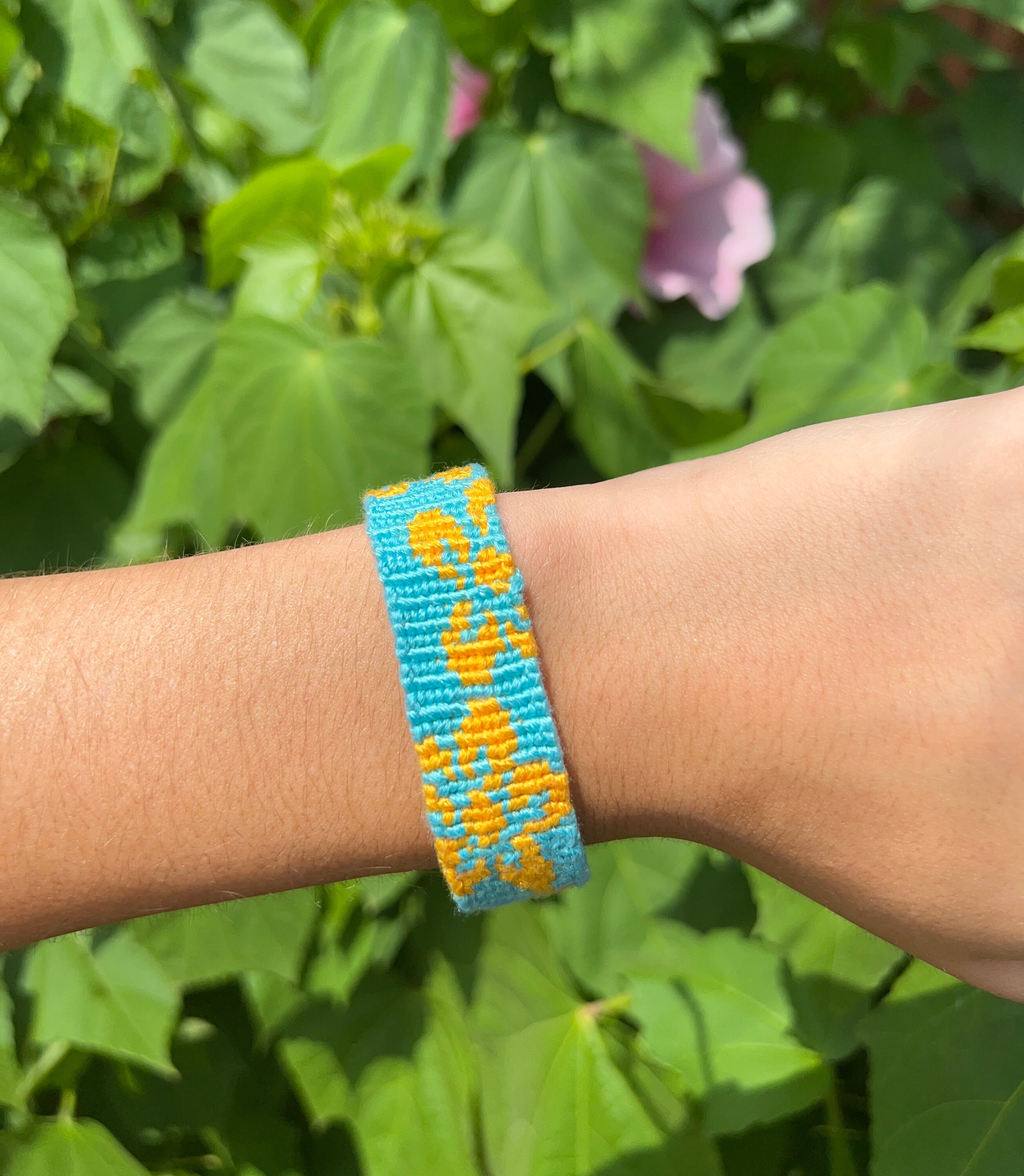 Hawaiian Flower Woven Handmade Alpha Friendship Bracelet - Etsy