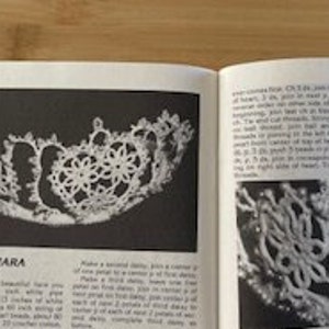 Aunt Ellen’s Tatting Handbook, by the Staff of the WORKBASKET Magazine ...