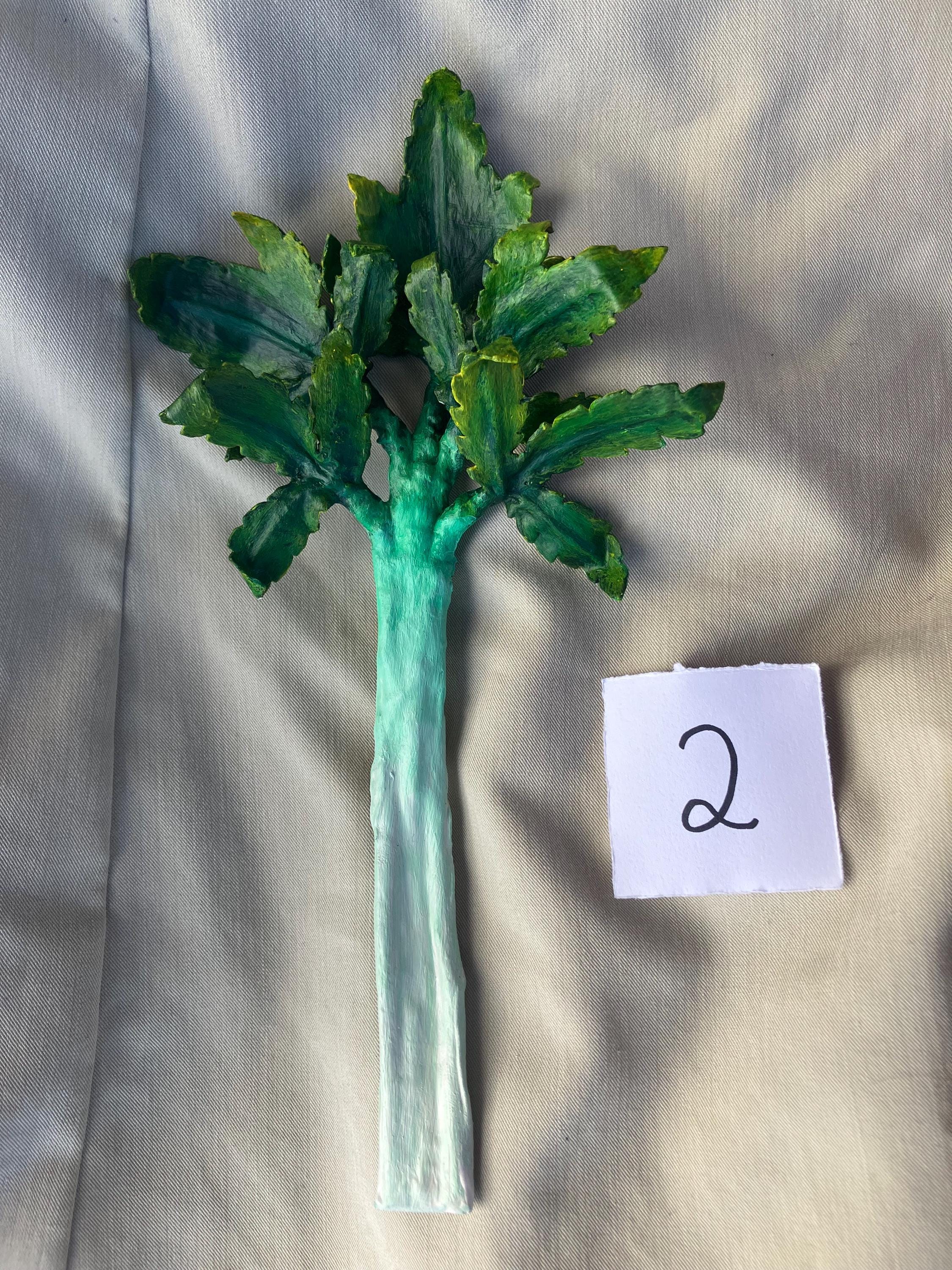 Fifth Doctor Celery Prop Pin Badge - Etsy