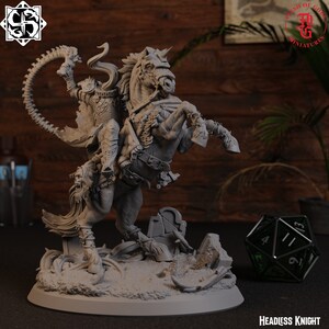 Headless Knight Fantasy Tabletop Miniature 28MM 100MM Dungeons and ...