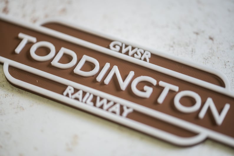 GWR Toddington Railway Station Plaque/sign/totem 3D Printed Brown and ...