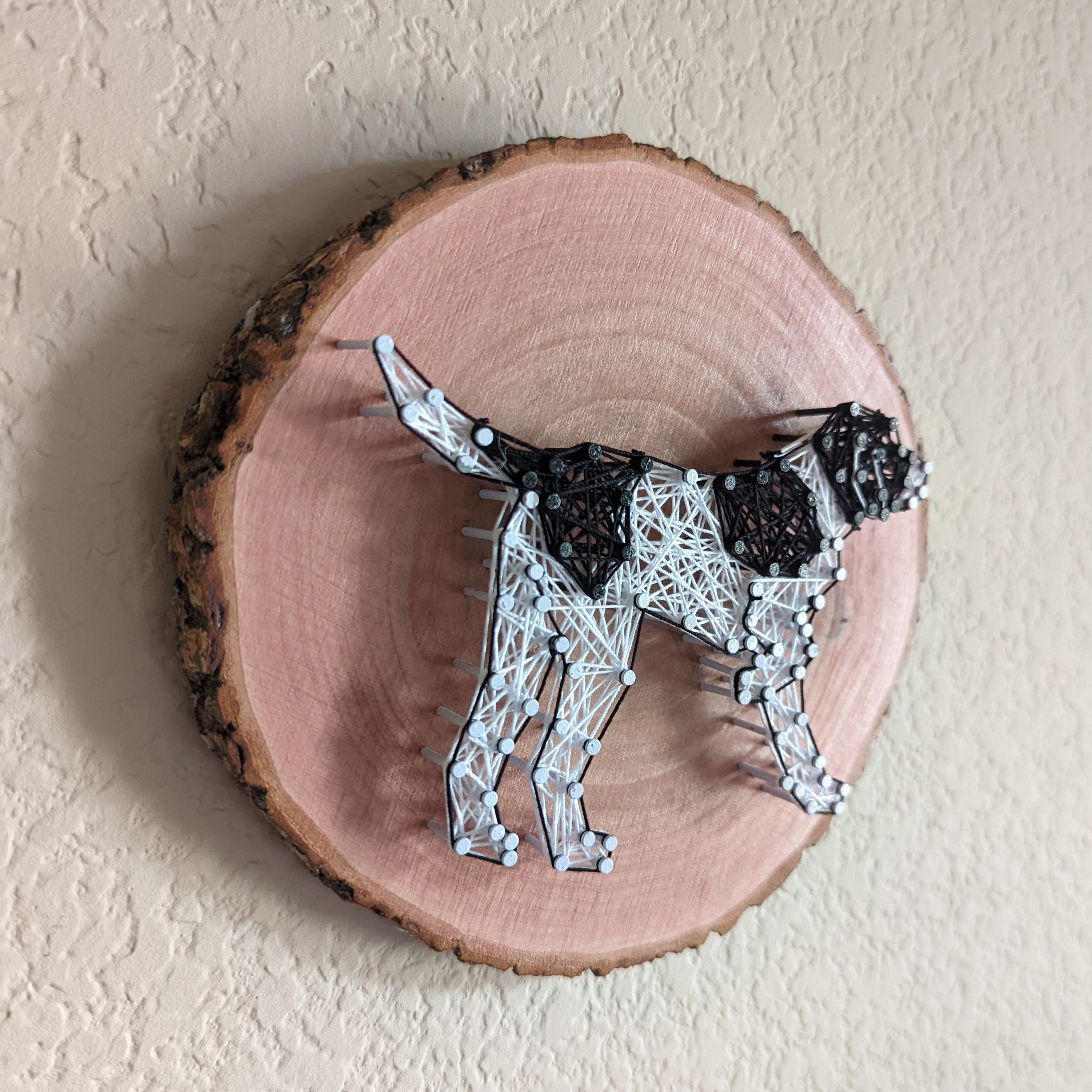 Unique Pointer String Art on Wood Slice - Wall Decor for Dog Lovers - Etsy