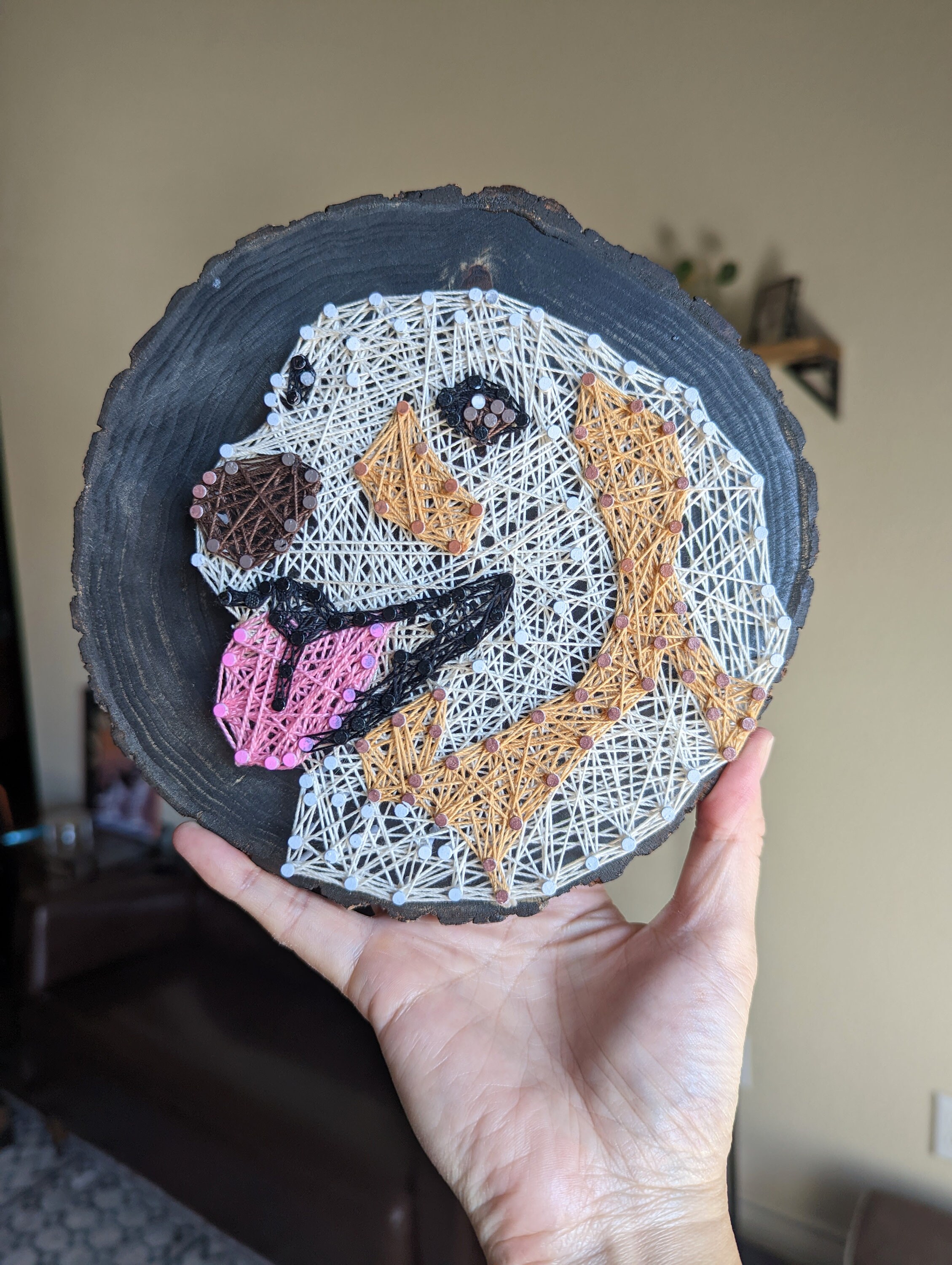 Golden Retriever String Art on Wood Slice - Boho Dog Wall Decor - Etsy