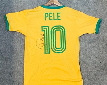 Pele Hand Signed Brazil Shirt in Deluxe Montage Classic Frame With ...