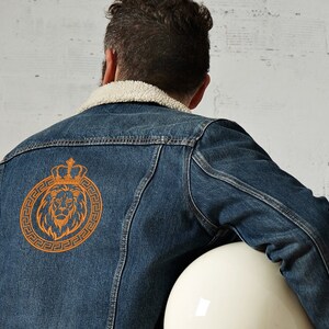 Lion With Crown Machine Embroidery Design. 4 Sizes. Lion Logo ...