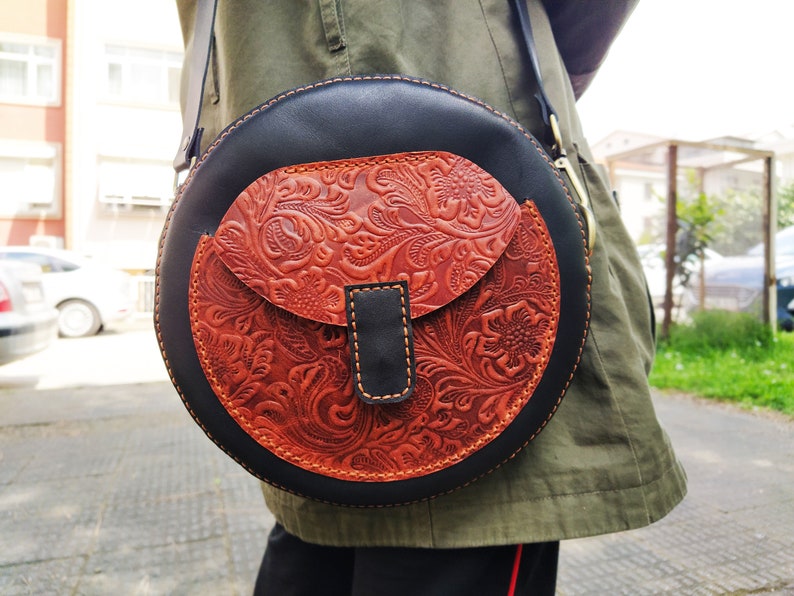 Leather Circle Bag Pattern, Round Crossbody Bag Pattern, Small Leather ...