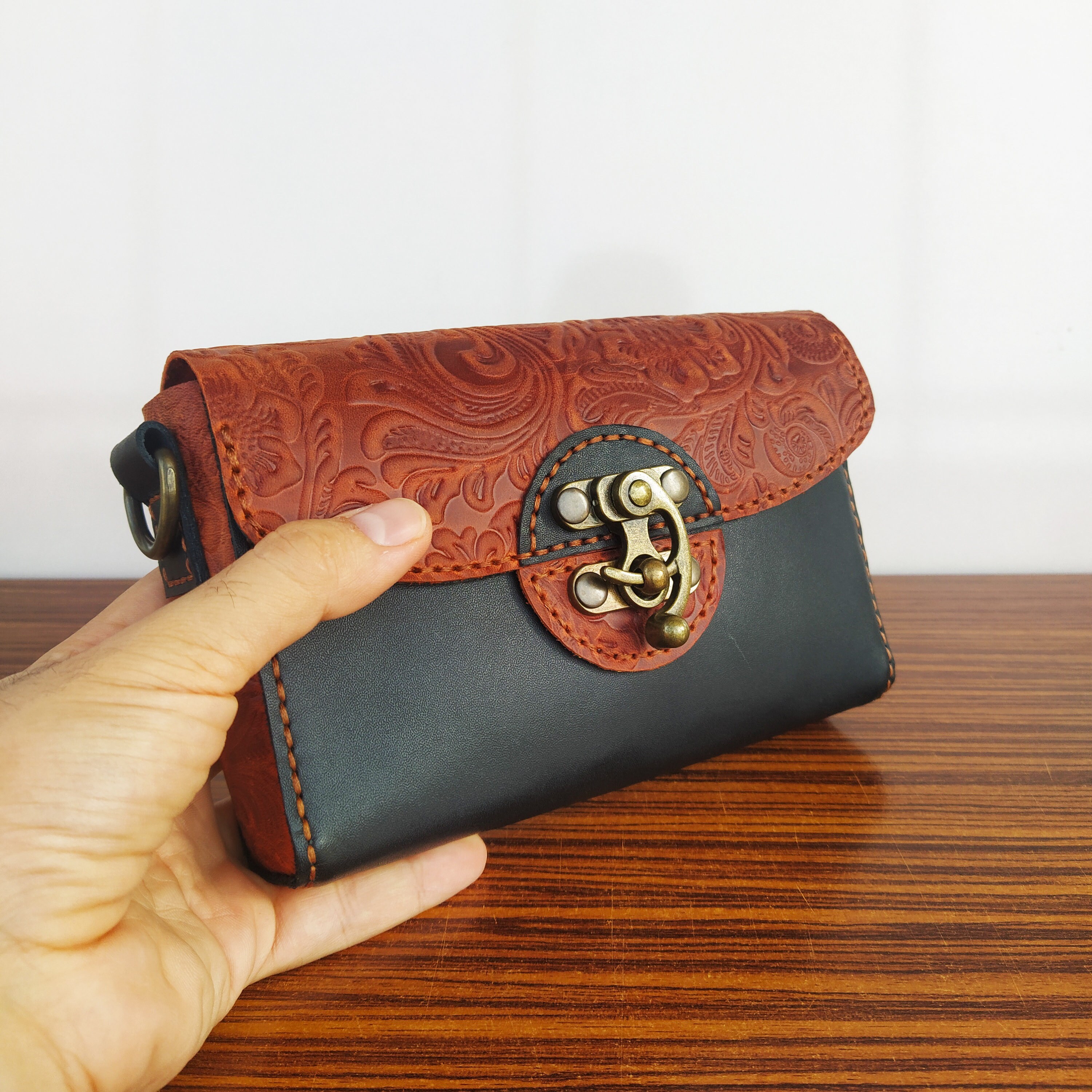 Leather Clutch Pattern for Special Evening, Leather Purse Pattern ...