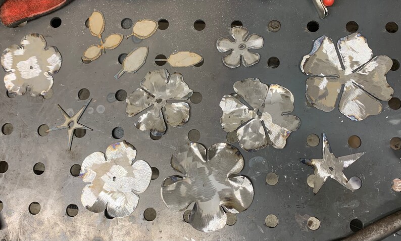 Two Rose Flower Designs With Realistic Leaves (digital Download Dxf ...