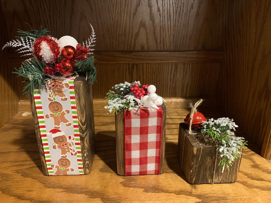 Wood Christmas Presents Set Gingerbread Gift Set Christmas Decor Wood ...