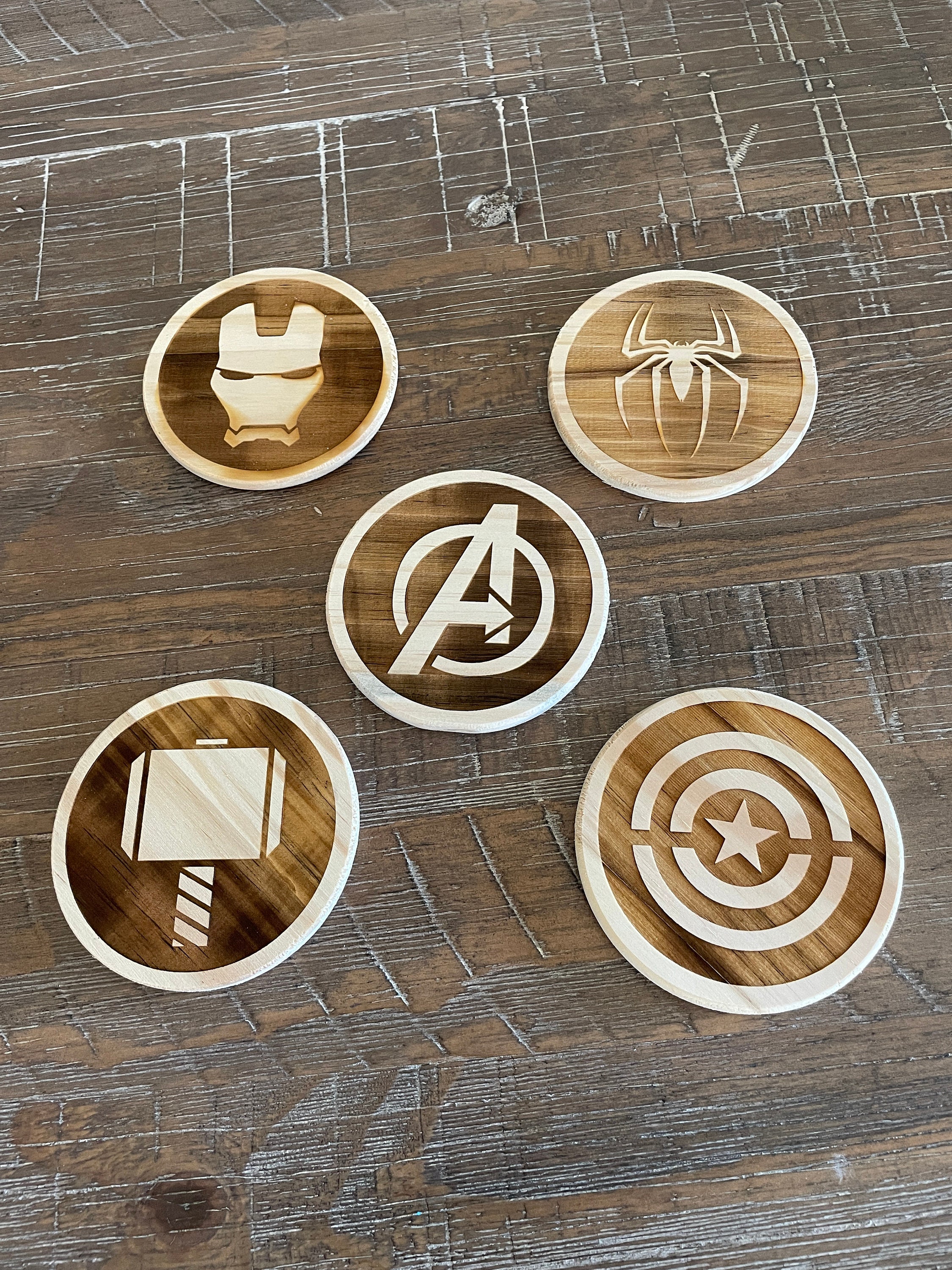 Marvel Avengers Round Logo Set Iron Man Spider-man Thor Hulk Captain ...