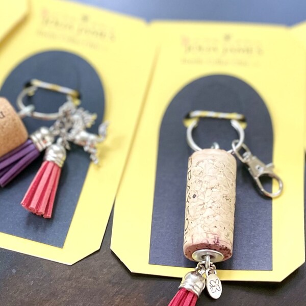Wine Cork Keychain - Etsy