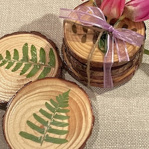 Wooden Botanical Coaster Set, Wood Slice Fern Coasters, Floral Boho ...