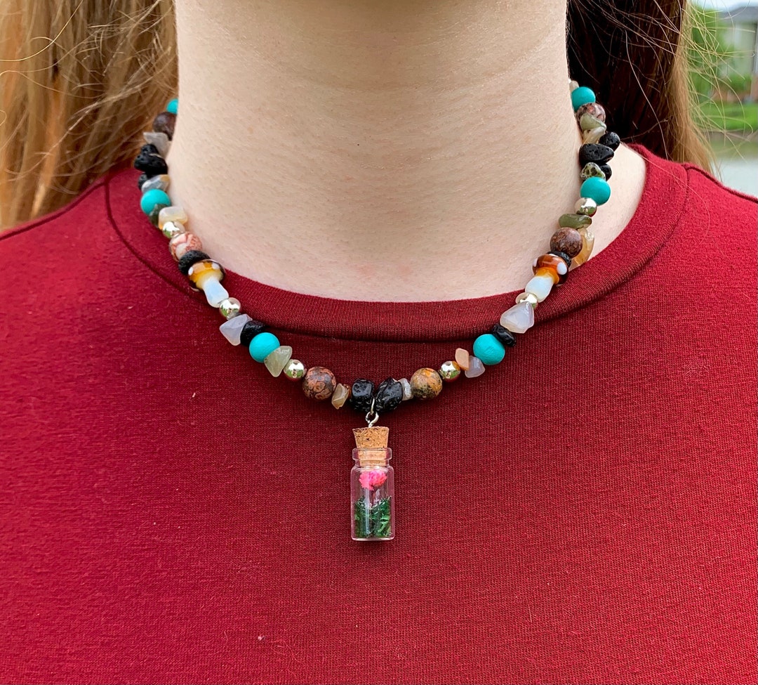 Hand Beaded Glass Har Pendant Necklace - Etsy