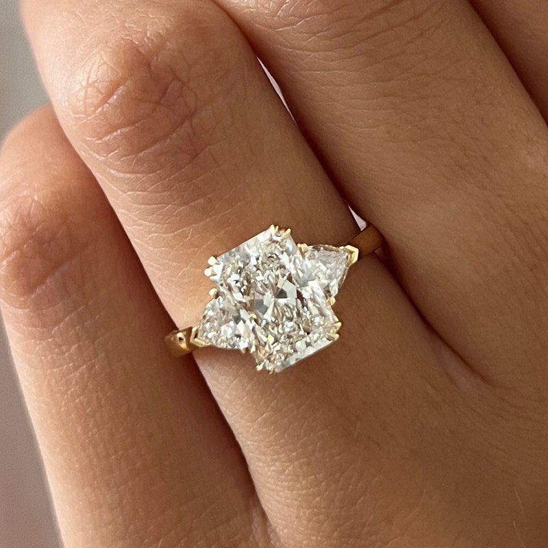 3 Stone Diamond Ring - Etsy