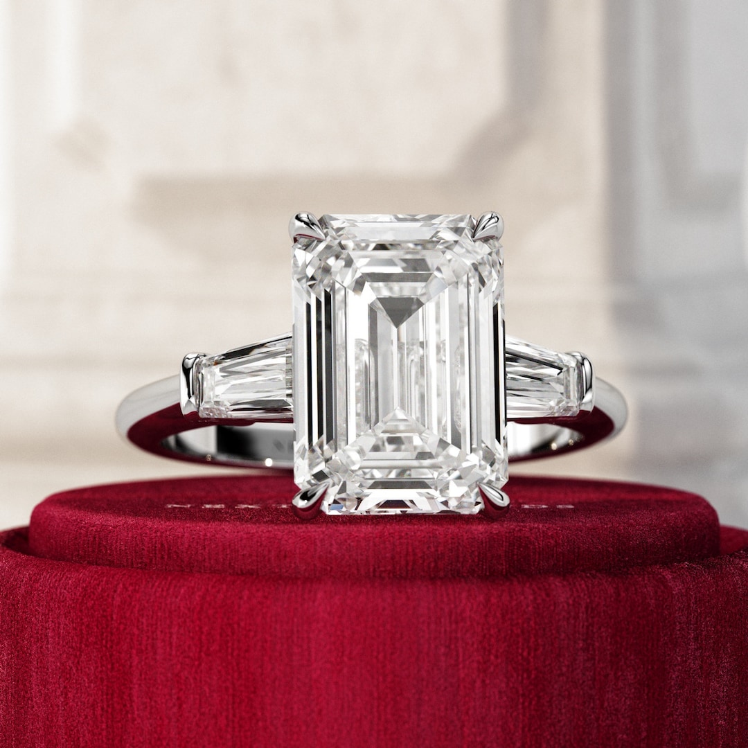 5 Carat Emerald Cut Lab Grown Diamond 3 Stone Ring / Emerald VVS2 F ...