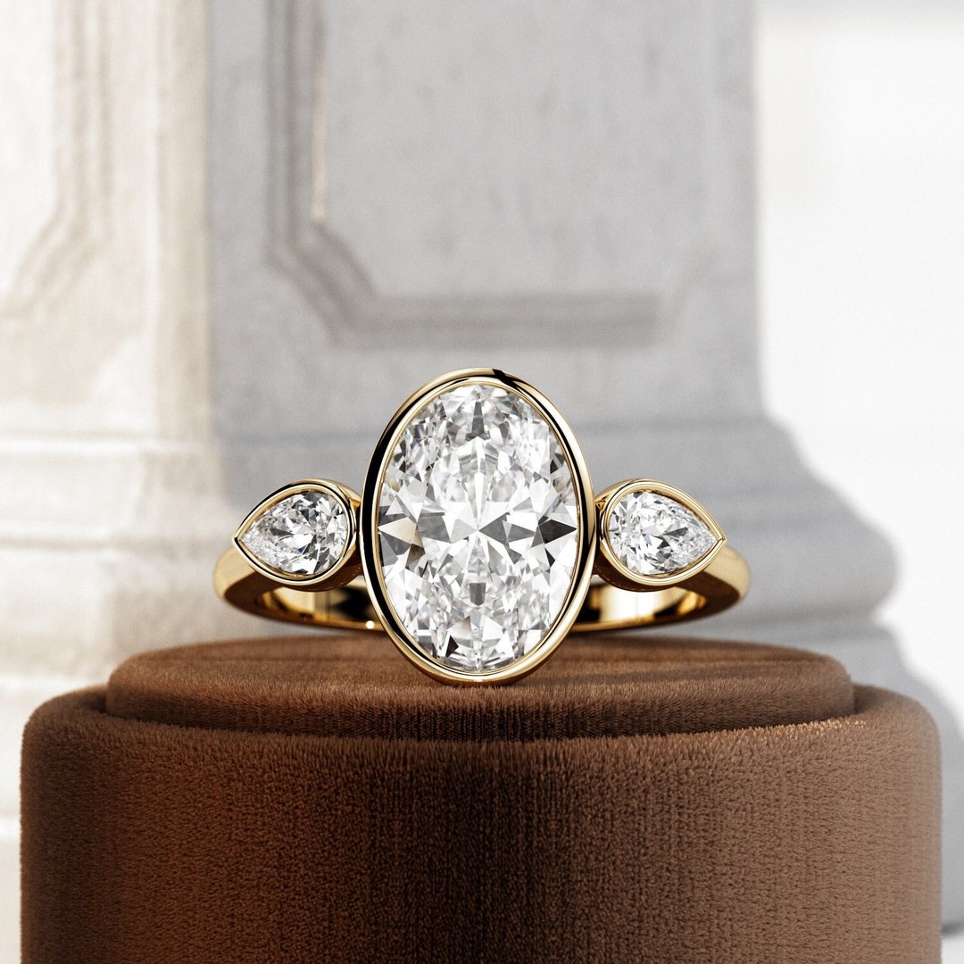 2 Carat Oval E VVS2 Diamond Bezel Three Stone Ring / 14k Yellow Gold ...