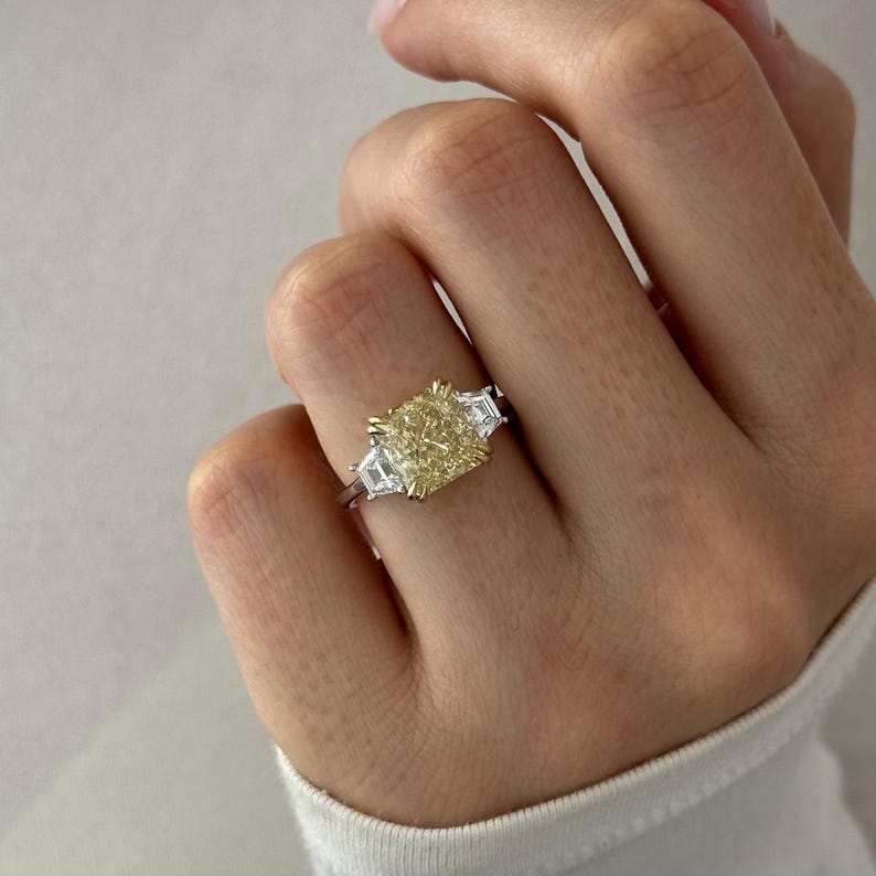 4 Carat Fancy Intense Yellow Radiant Cut Lab Diamond Engagement Ring ...