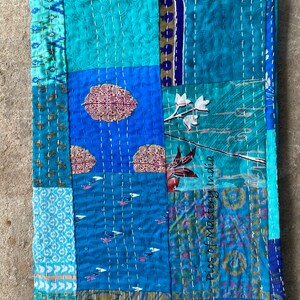 Patchwork Quilt Bohemian Kantha Quilt Bed Cover Kantha Bedspread Silk Throw Bedding Handmade ...