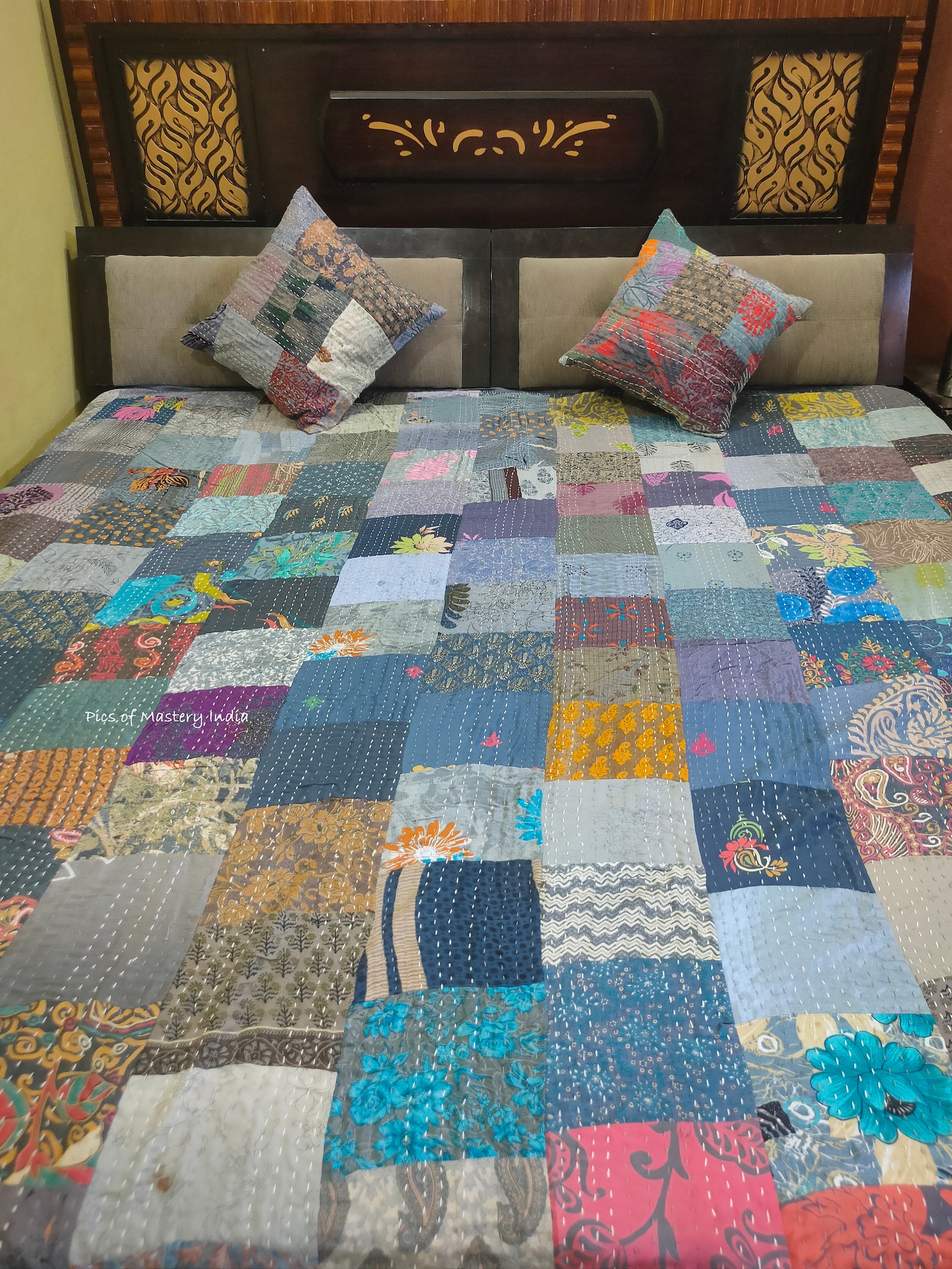 Indian Handmade Patchwork Silk Kantha Quilt Hippie Bedding Bedspread ...
