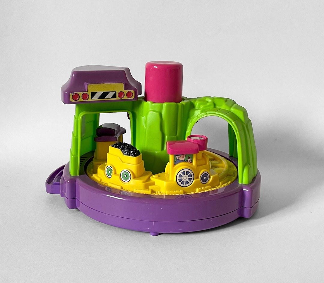 1995 Vintage Shelcore Train Push & Spin Choo Choo Train With Dinging ...