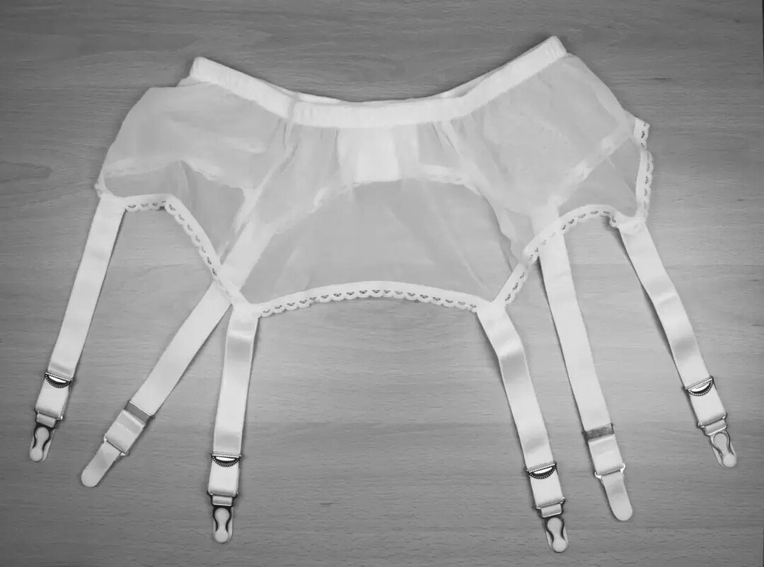 Nancies Intimates Maggie Sheer White Garter Belt With 6 Suspenders For Stockings Etsy Sweden