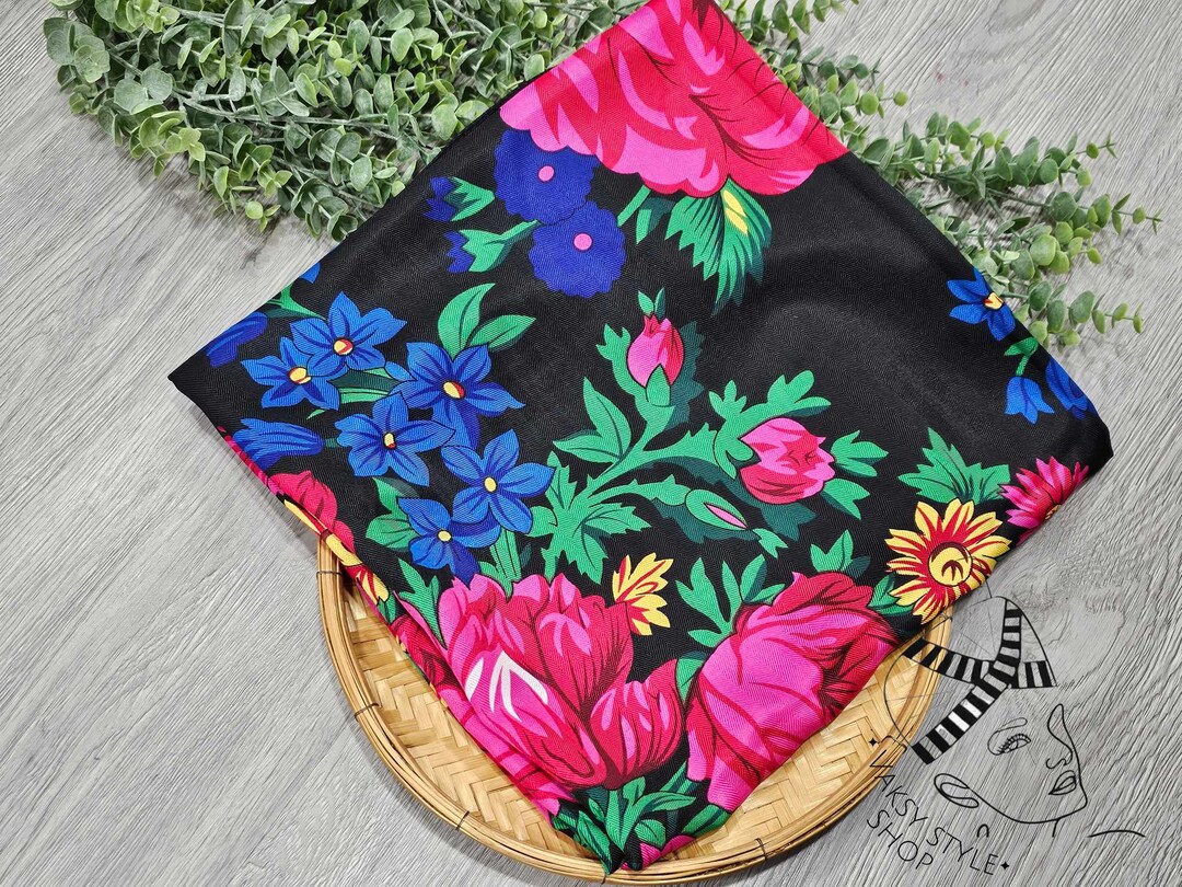 Humongous Tais Tais grandma Scarf - Etsy