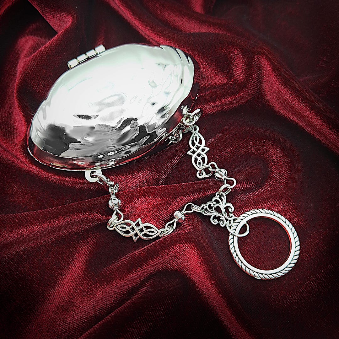 Silver Clamshell Chatelaine Purse W/ Velvet Lining- Chatelaine Coin ...