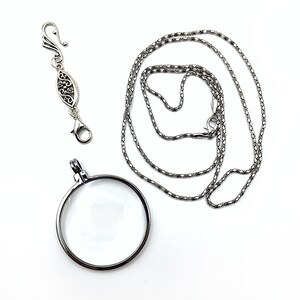 5x Magnifying Glass With Removable Chatelaine Chain + Bonus Necklace ...