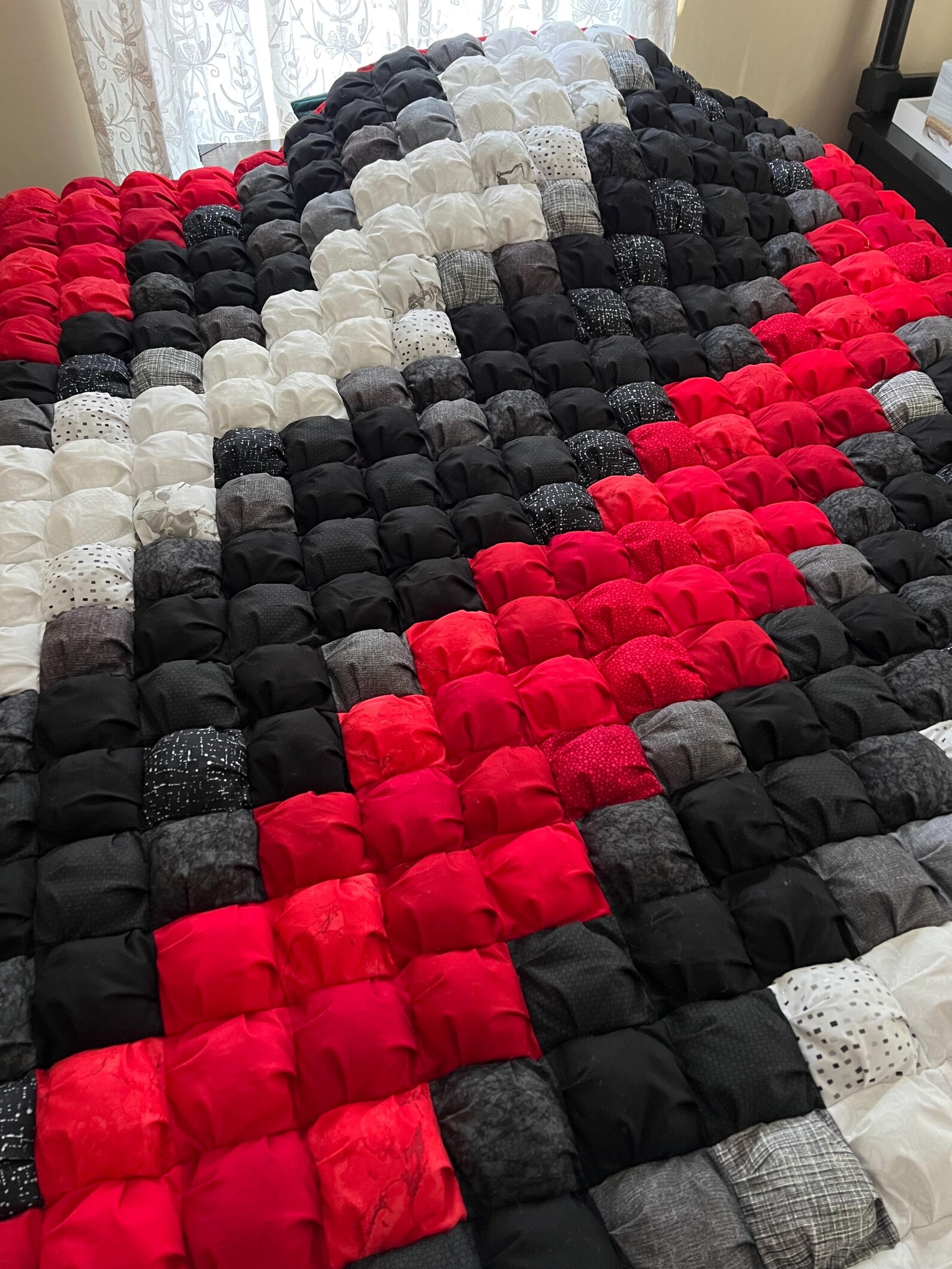 Choose Your Color Palette Variegated Puff Quilt - Twin Comforter ...