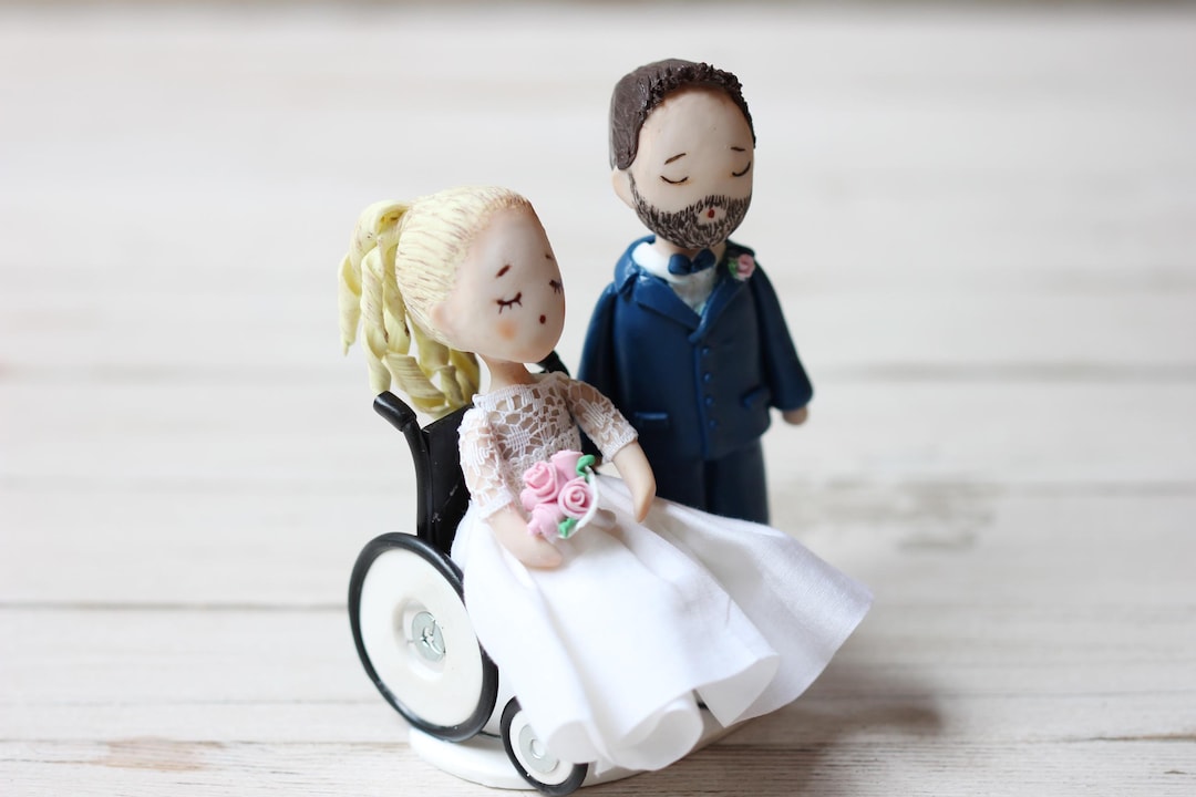 Custom Wedding Figurines for Cake, Personalized Wedding Couple, Wedding ...