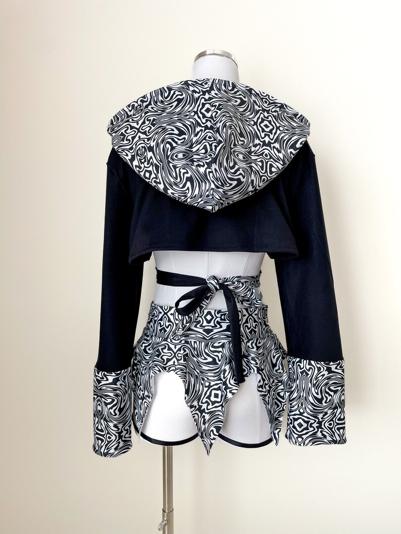 Black and White Trippy Hoodie Shrug / Festival Outfit / Rave - Etsy