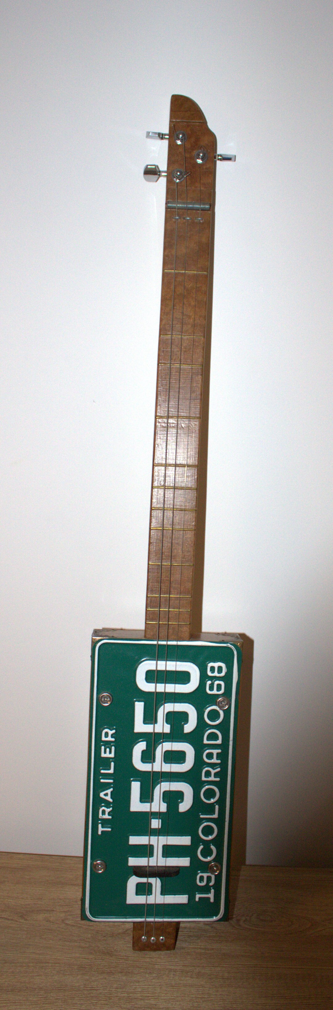 Handmade Cigar Box Guitar, 3-string, With American Metal Number Plate ...