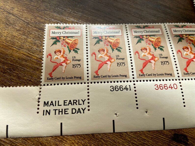 1975 Merry Christmas Angels US Postage Stamps - Etsy