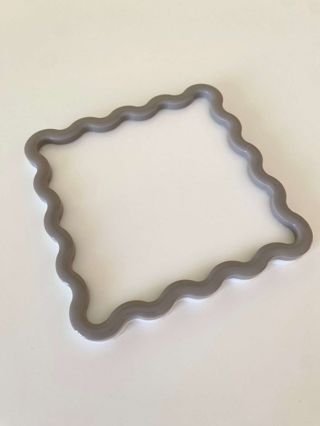 Cool Grey White Wiggle Tray Squiggle Wavy Square Tray Resin - Etsy UK