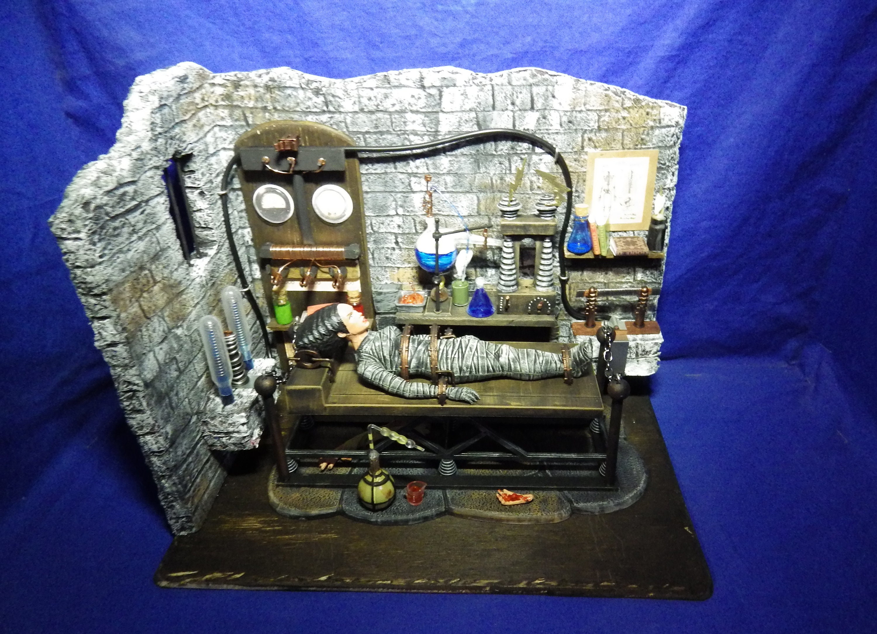 The Bride of Frankenstein 1997 Polar Lights 1:8 Scale Model Kit W ...