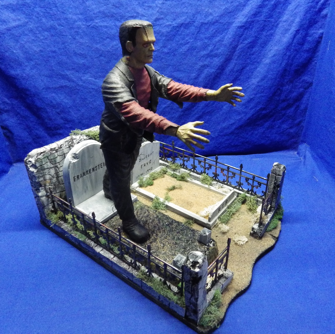 Aurora 1961 original Frankenstein Fully Built Model Kit W/base Diorama ...