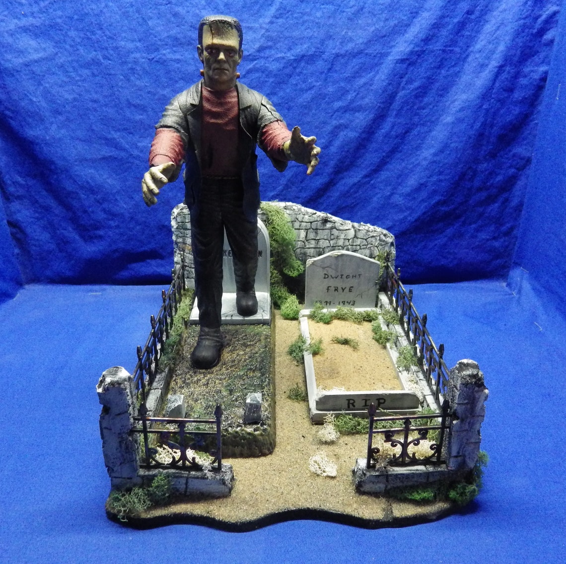 Aurora 1961 original Frankenstein Fully Built Model Kit W/base Diorama ...