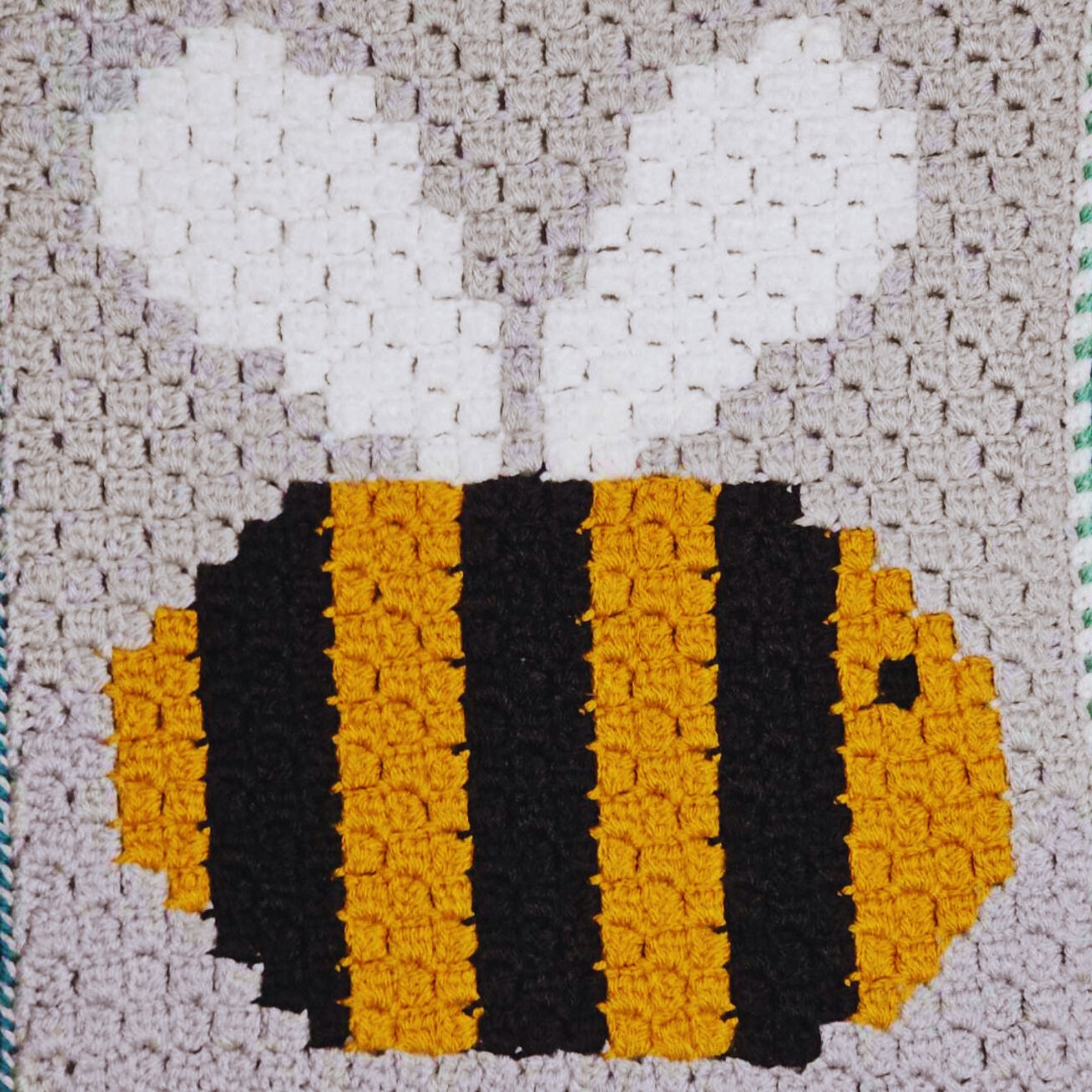 20+ Crochet Bee Patterns - Hookfully