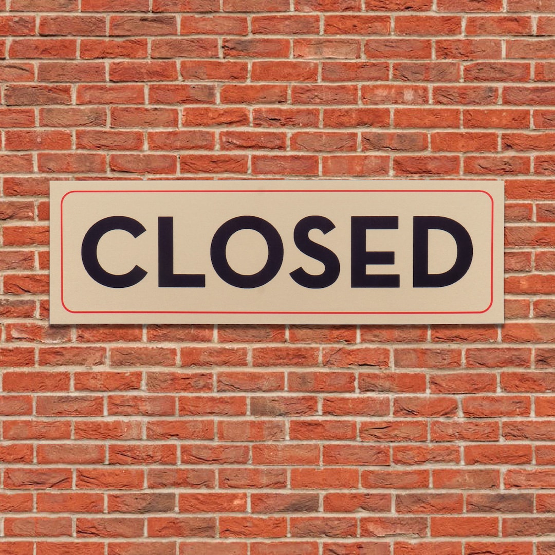 Closed Sticky Metal Sign Metal Signs Sticky Metal Wall Art - Etsy