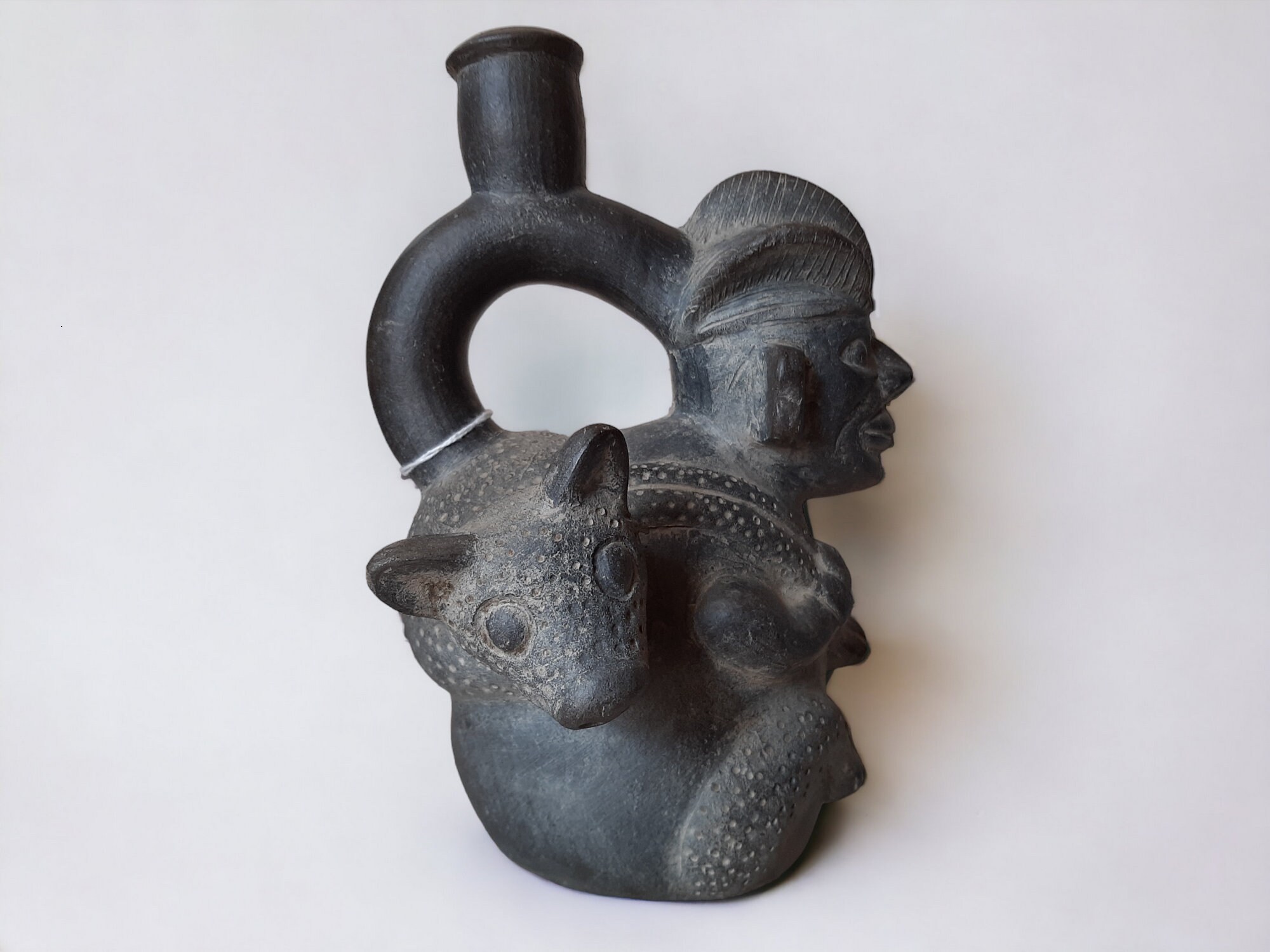 A Pre-columbian Chavin Vessel, 900 B.C. – 300 B.C. - Etsy