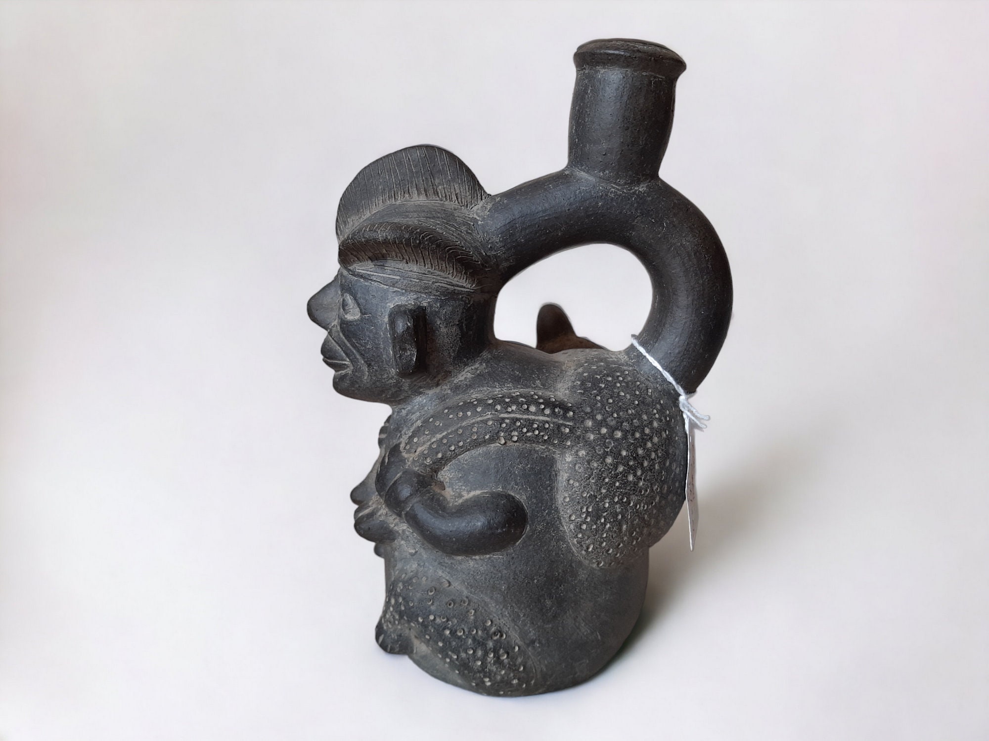 A Pre-columbian Chavin Vessel, 900 B.C. – 300 B.C. - Etsy